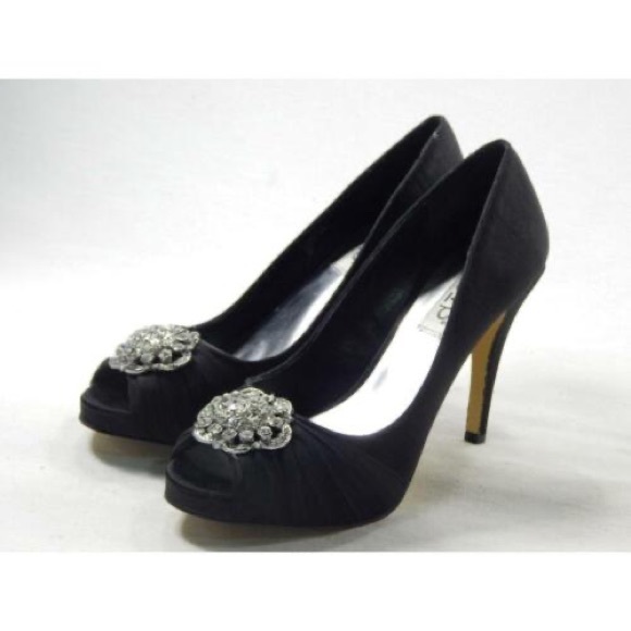 RSVP | Shoes | Rsvp Suki Black Satin Heels | Poshmark